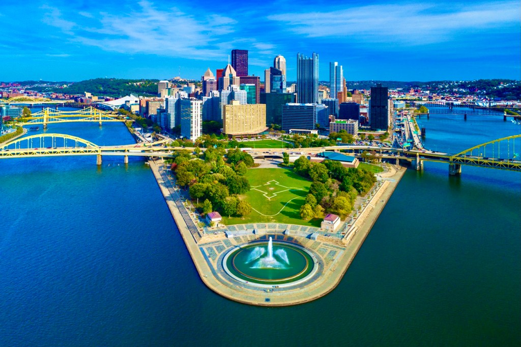 iStock-1027467444 | ISDA Financial Life